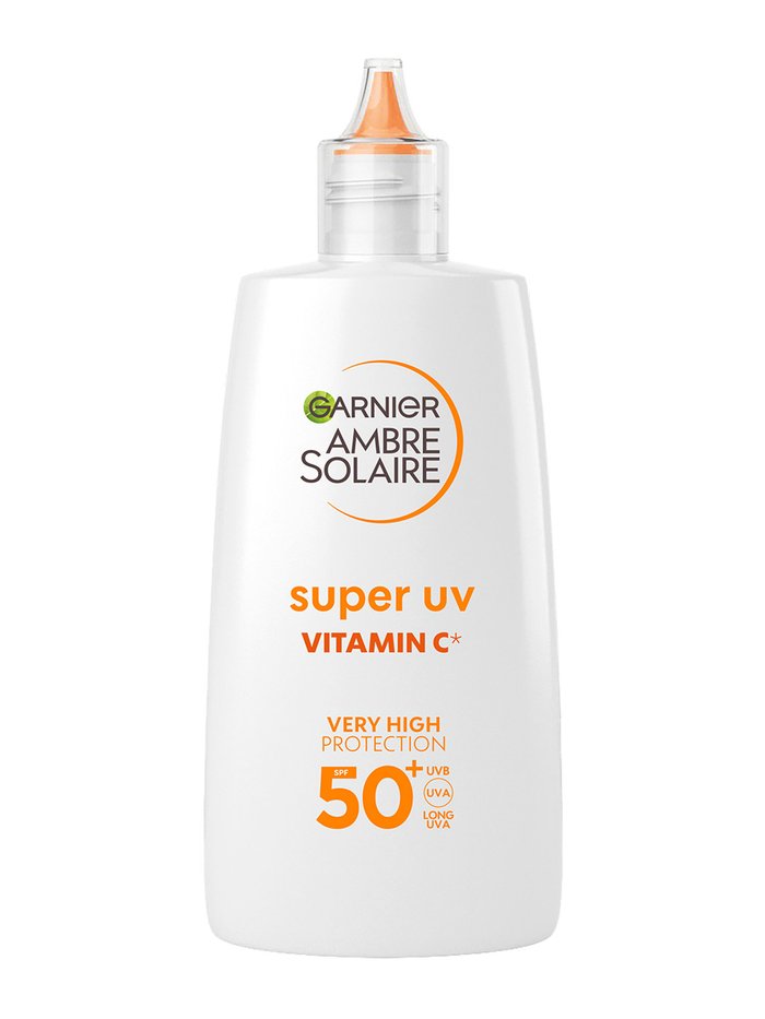 Garnier Ambre Solaire dnevni fluid protiv tamnih mrlja s Vitaminom C, SPF 50+